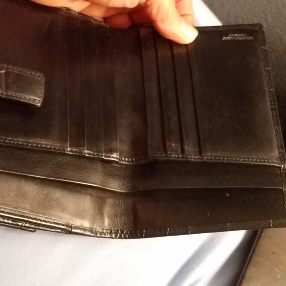 Burberry | Bags | Burberry Authentic Black Leather Wallet | Poshmark